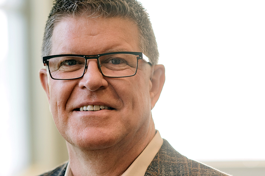 Mike Tousley Recognized with 2019 MBI Build Iowa Award - Weitz