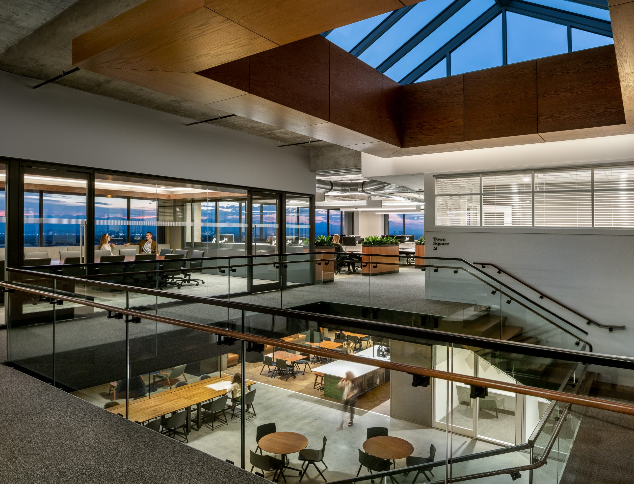 Aimco Corporate Offices - Weitz