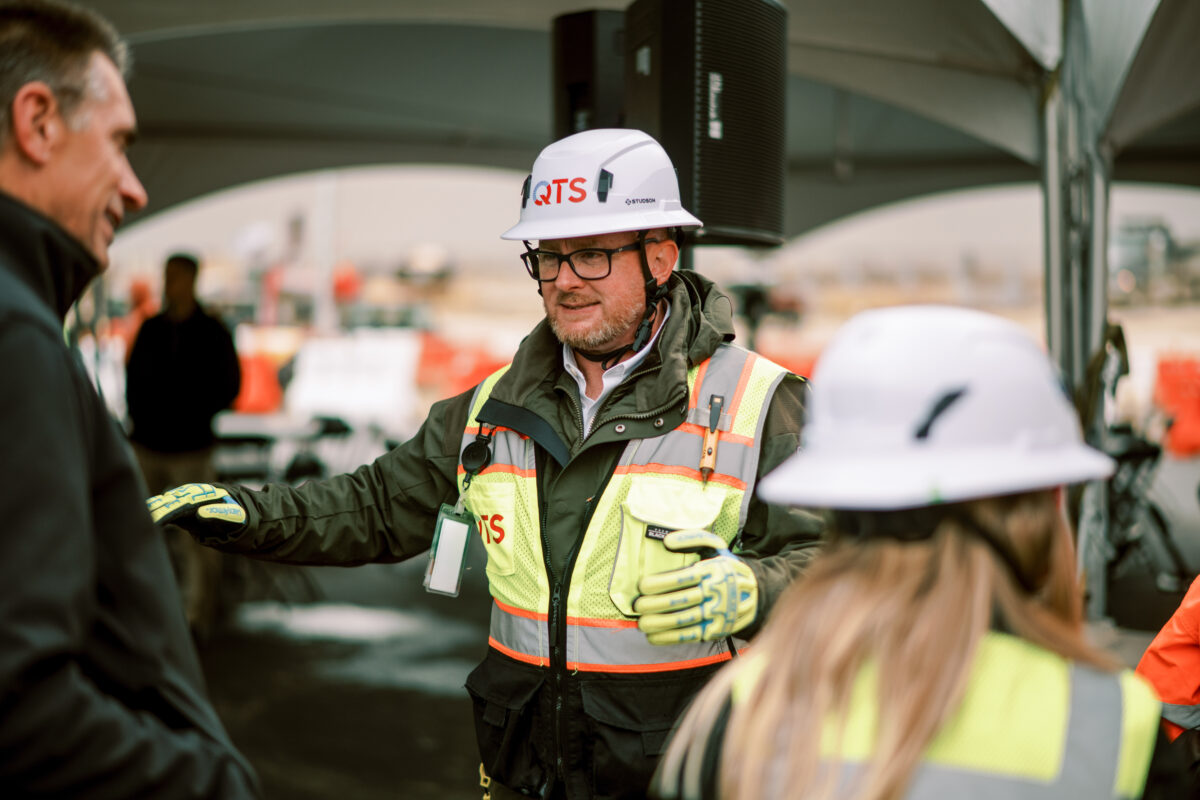 QTS Celebrates Cedar Rapids Data Center Campus Topping Out Milestone ...